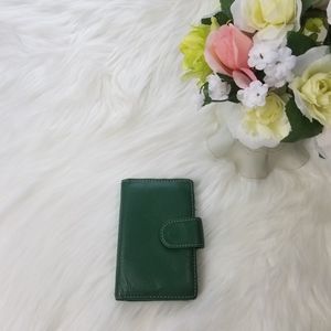 Guang Tong - Poshmark